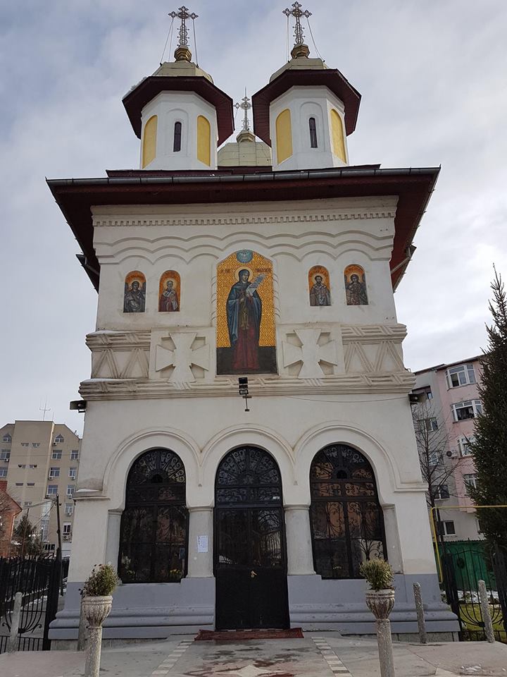 Pelerinaj la hramul Bisericii „Sfânta Parascheva” din Vaslui | Doxologia Pelerinaj la hramul Bisericii „Sfânta Parascheva” din Vaslui | Doxologia
