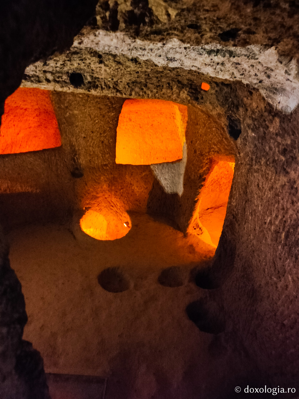 (Foto) Oraşul subteran Kaymakli din Cappadocia | Doxologia