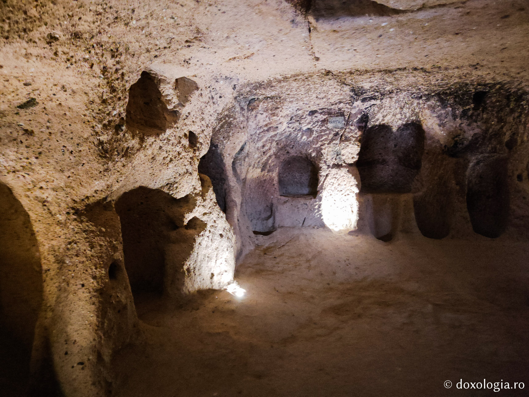 (Foto) Oraşul subteran Kaymakli din Cappadocia | Doxologia