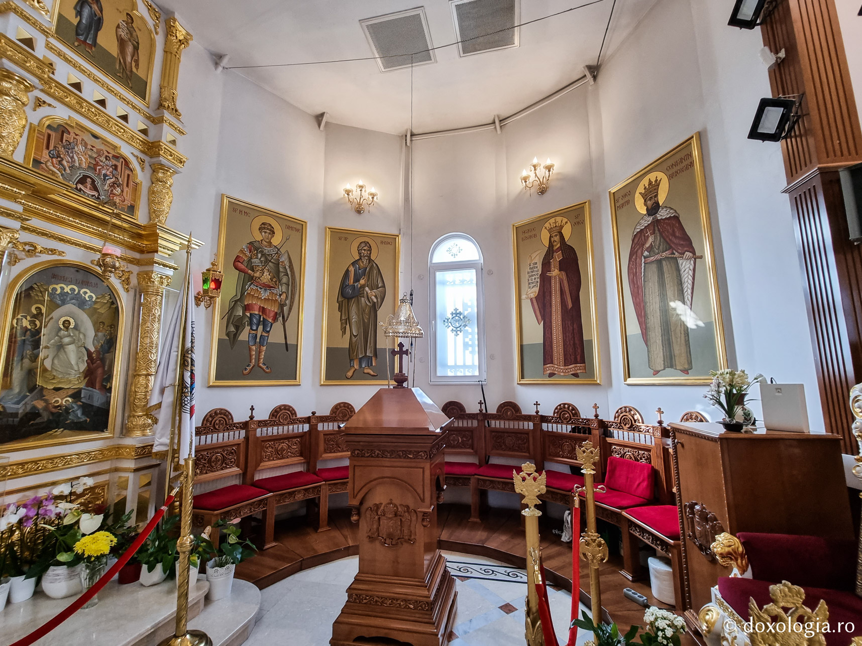 (Foto) Paraclisul Catedralei Mântuirii Neamului | Doxologia