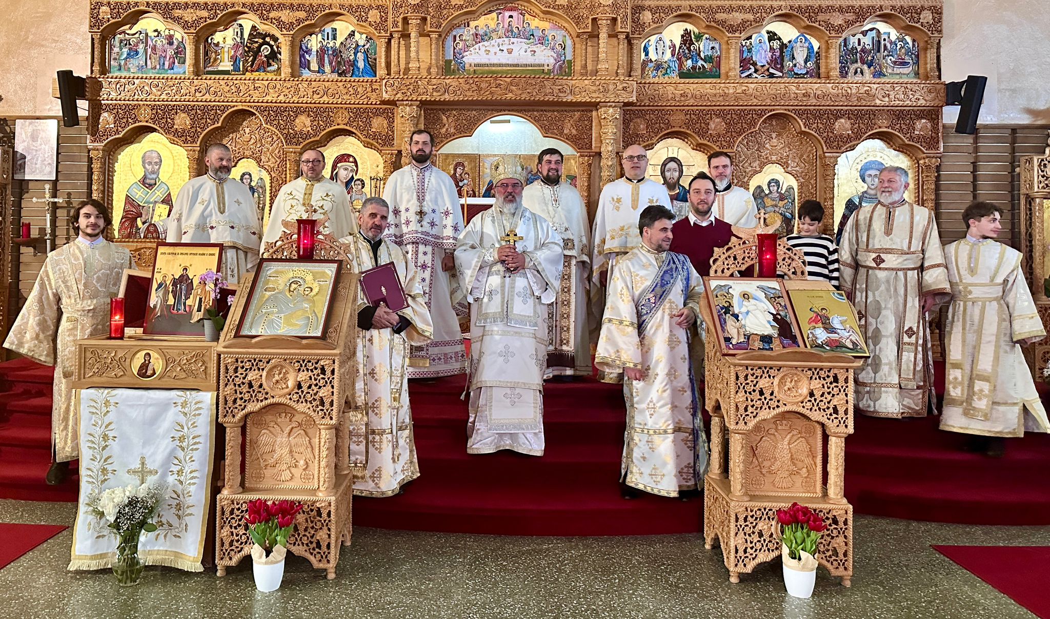 Hramul Catedralei Episcopale „Sfântul Mare Mucenic Gheorghe” din Saint ... Hramul Catedralei Episcopale „Sfântul Mare Mucenic Gheorghe” din Saint ...