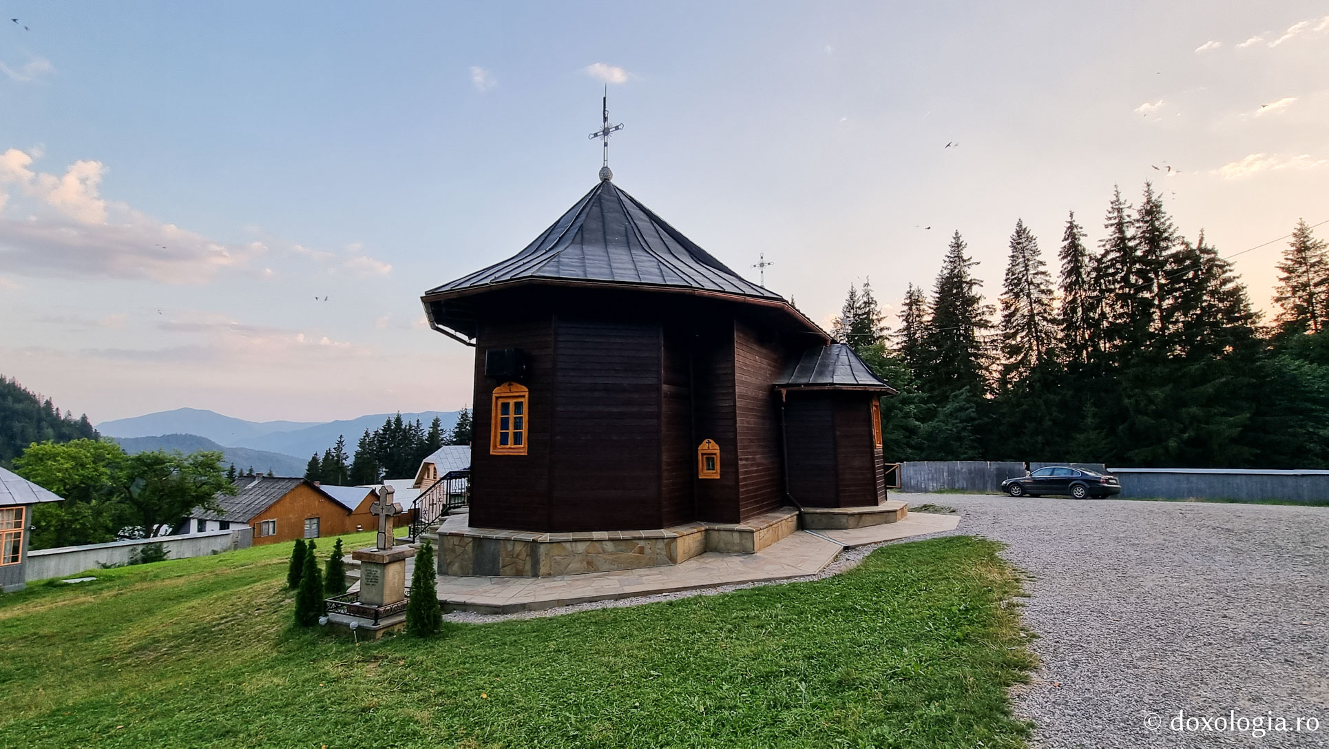 Mănăstirea Rarău | Doxologia