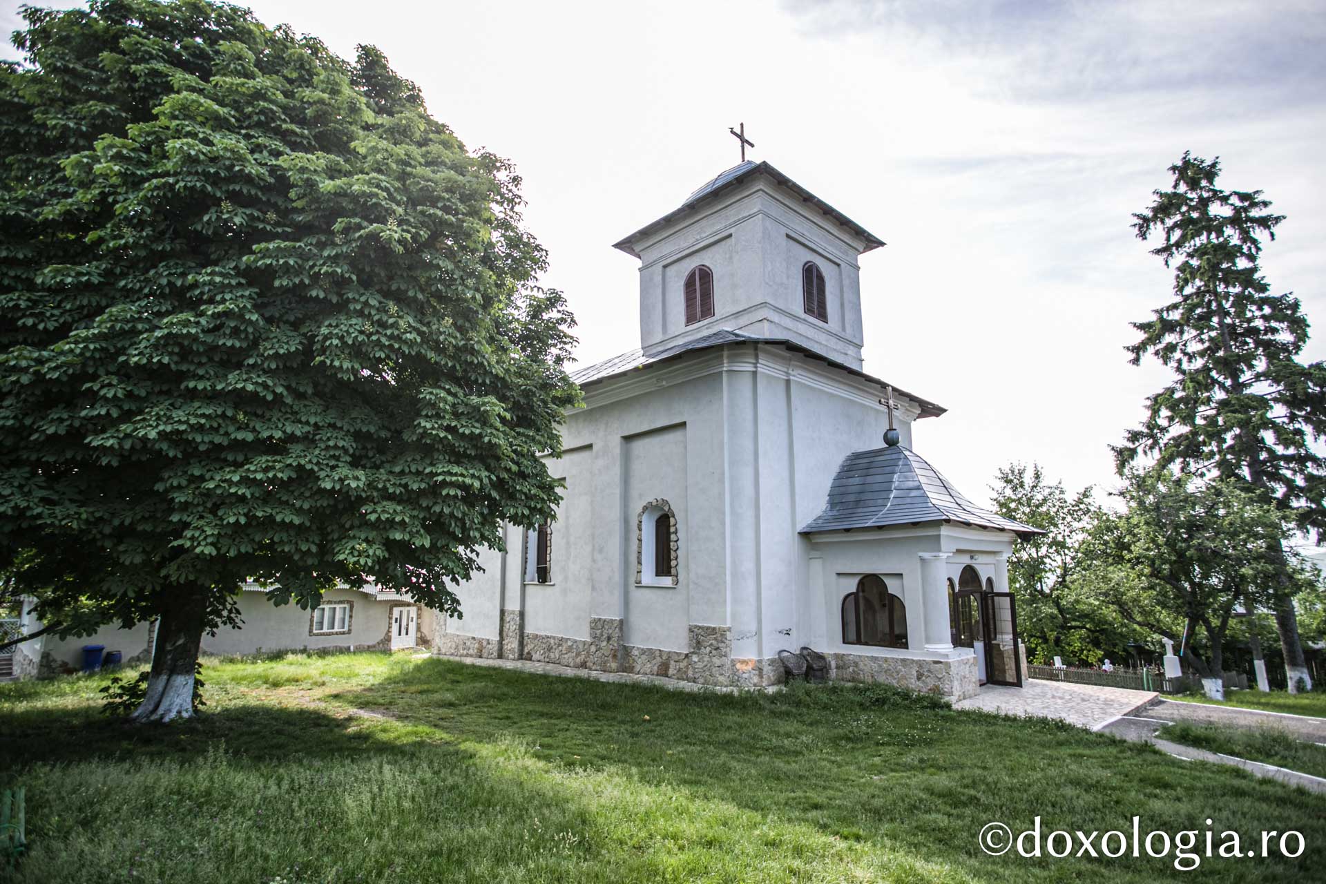 Mănăstirea Rafaila – Vaslui | Doxologia