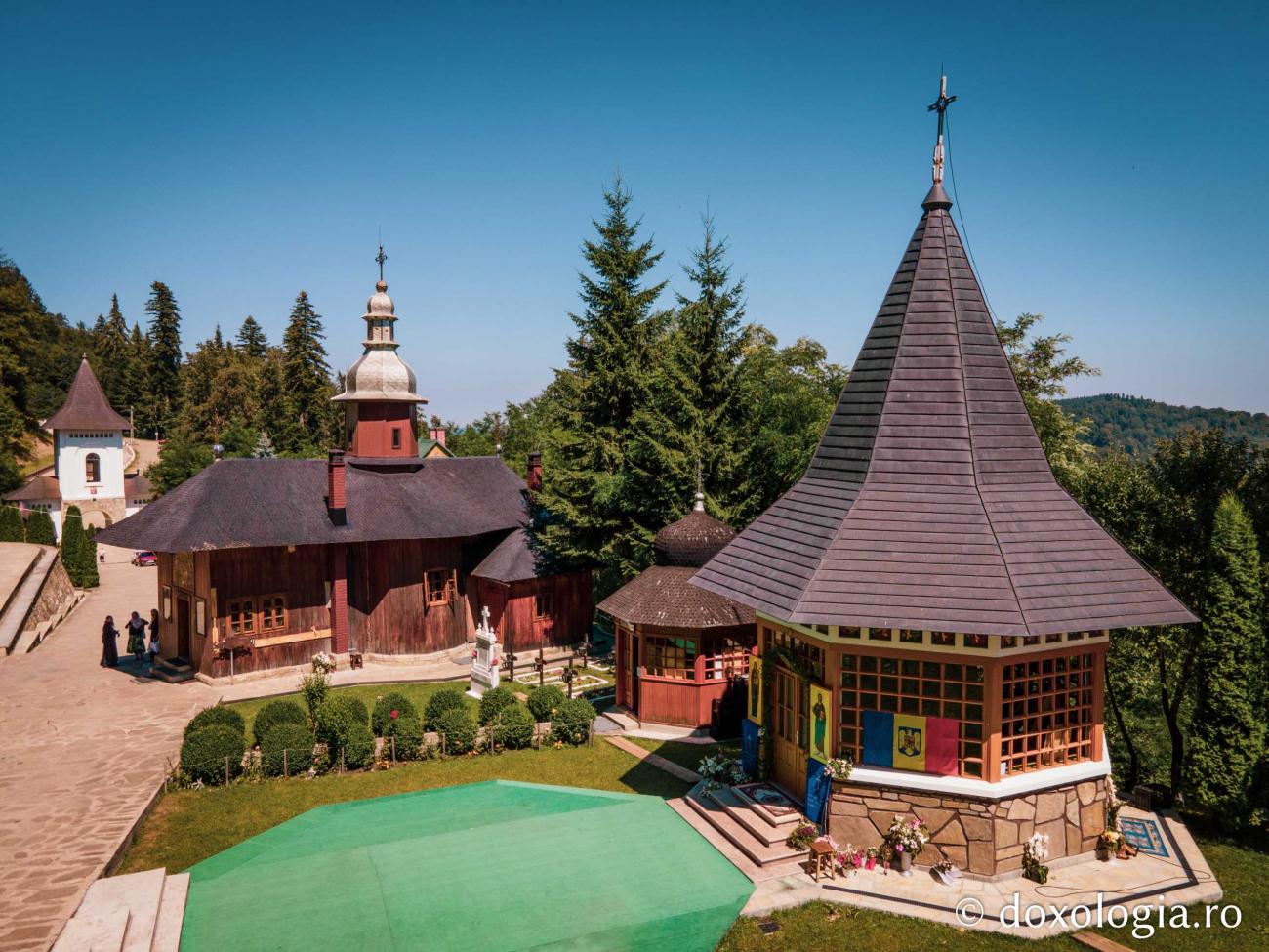 Mănăstirea Sihla – Neamț | Doxologia