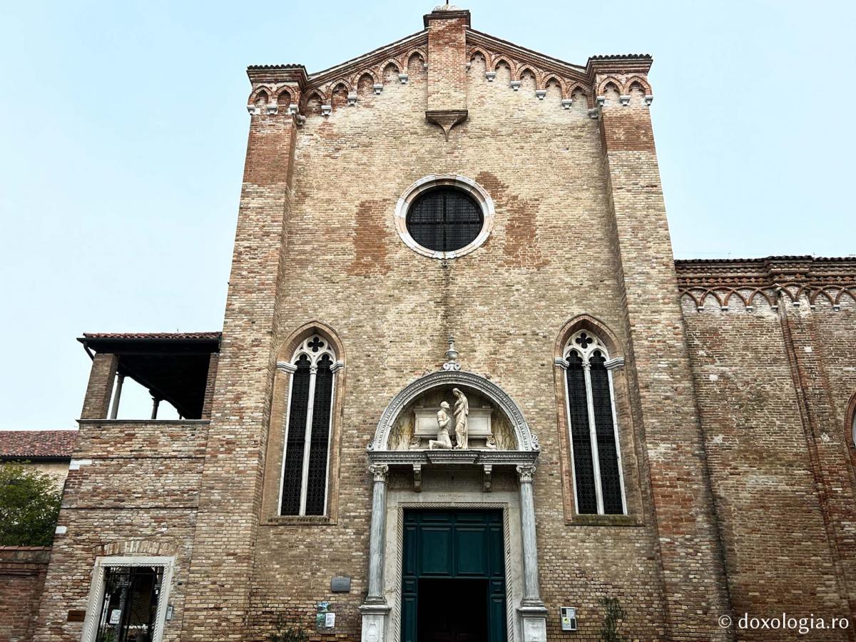 (Foto) Pași de pelerin la moaștele Sfintei Împărătese Elena | Doxologia