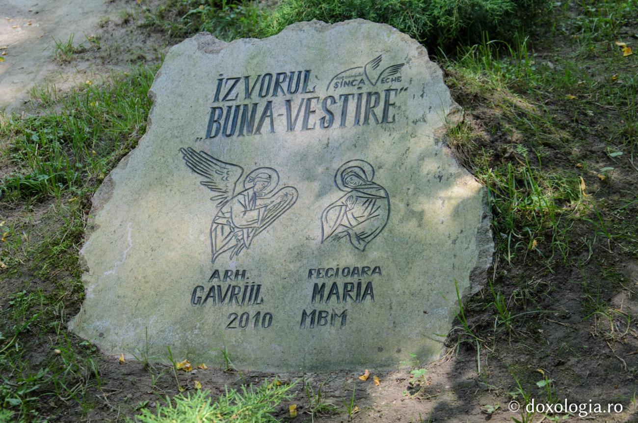 (Foto) Bisericile rupestre de la Şinca Veche | Doxologia