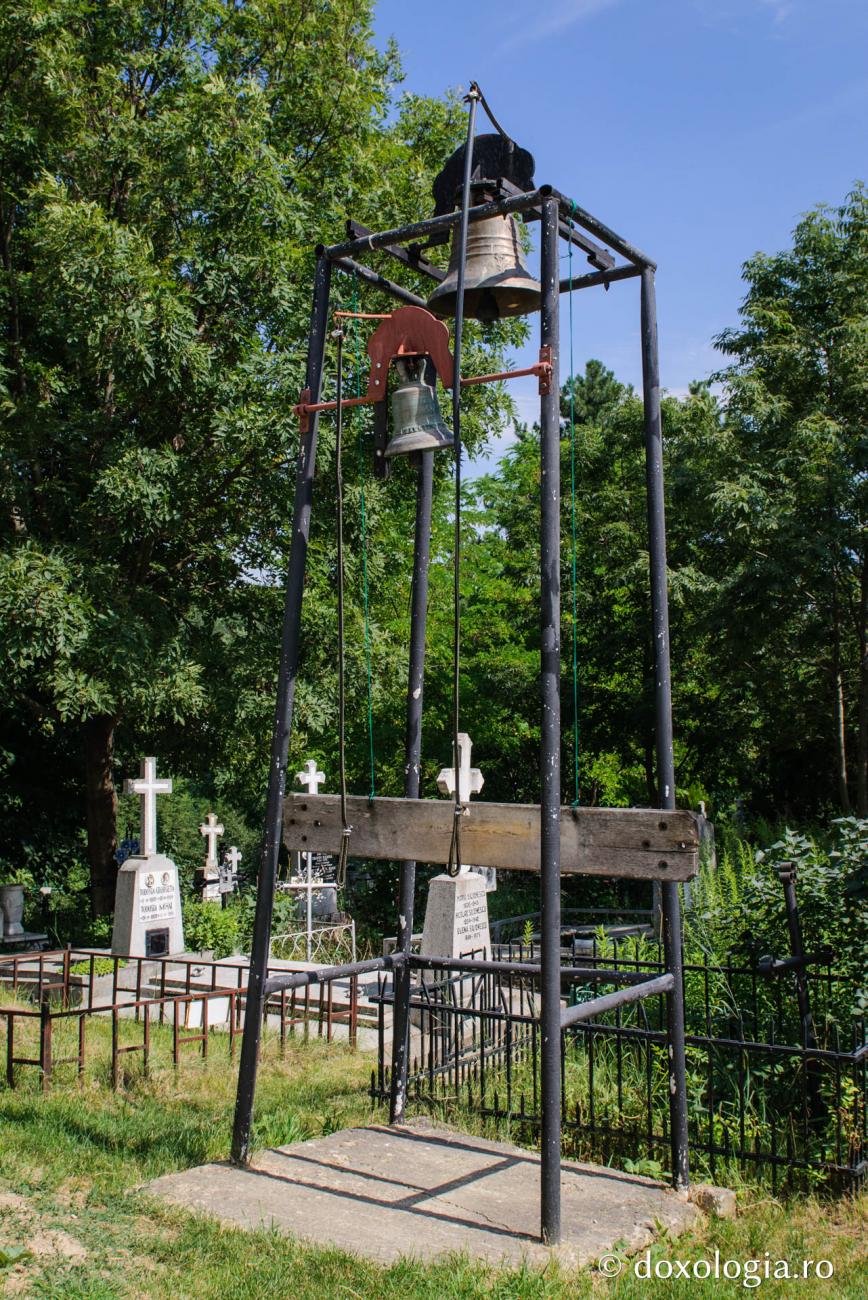 (Foto) Mănăstirea din dealul Copoului | Doxologia