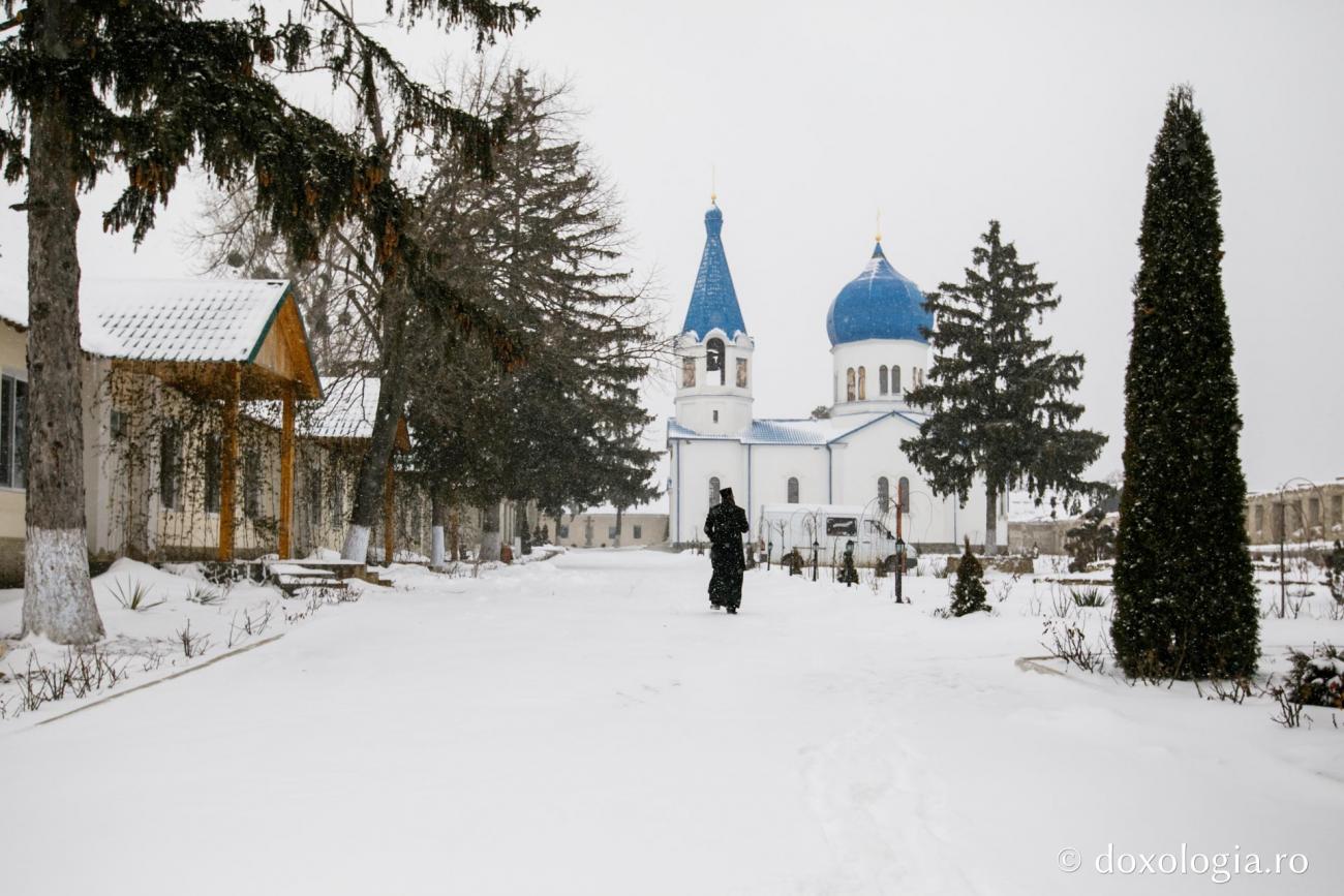 Mănăstirea Frumoasa – Călărași, Republica Moldova | Doxologia