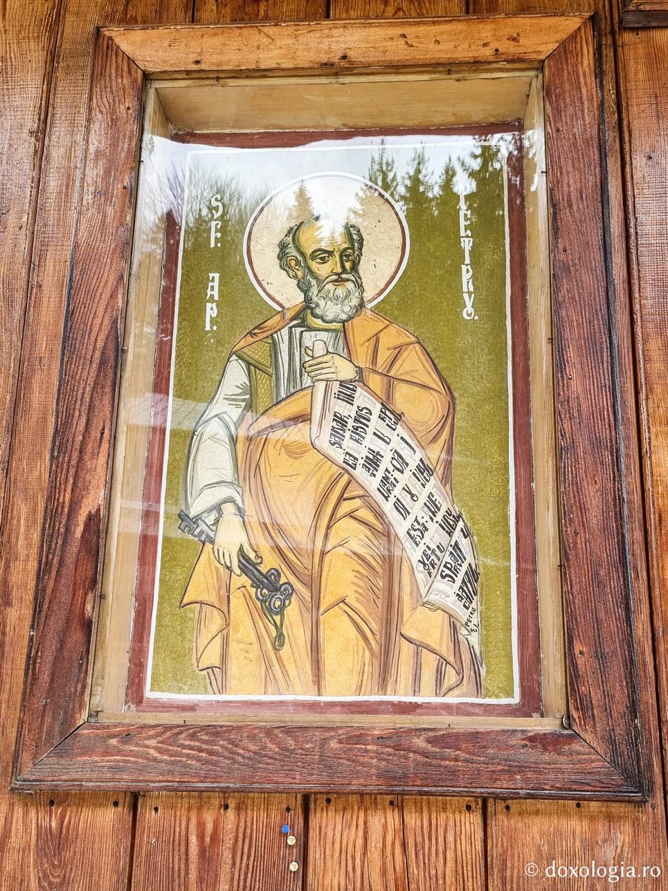 (Foto) Liniștea de la Mănăstirea Sihla | Doxologia