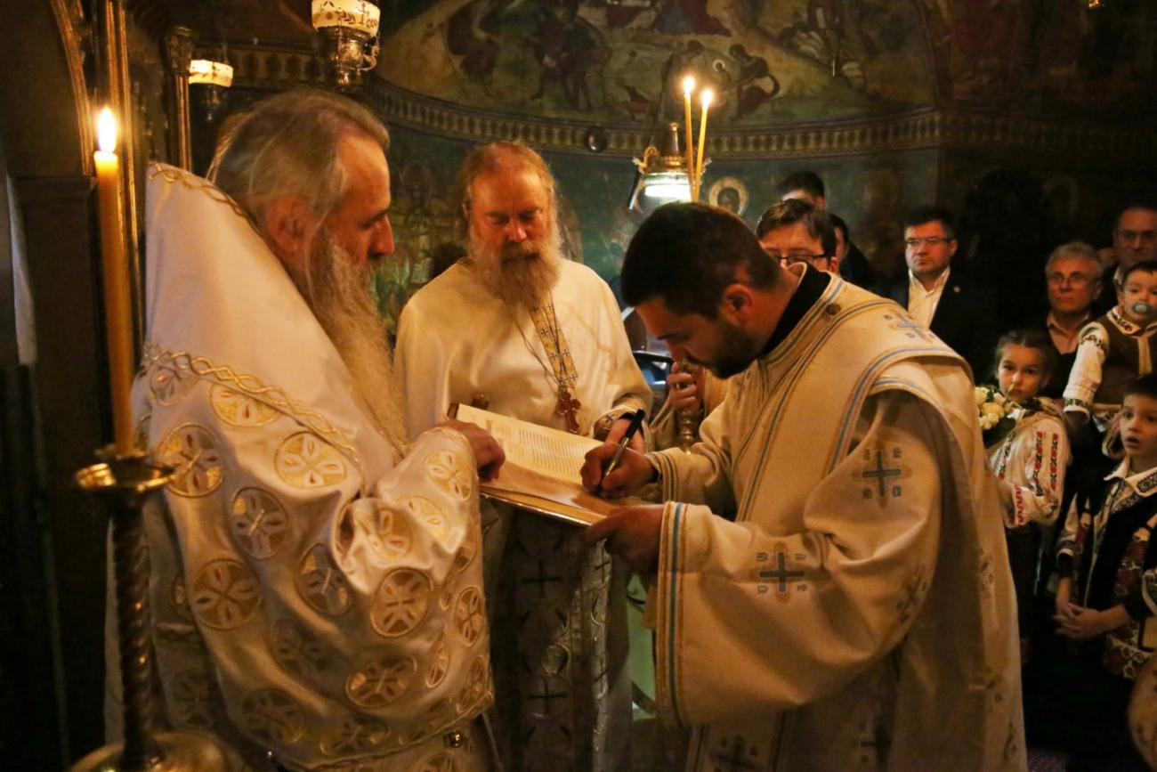 IPS Teofan: „Dacă în inima noastră este dragostea de frumos, de adevăr ...