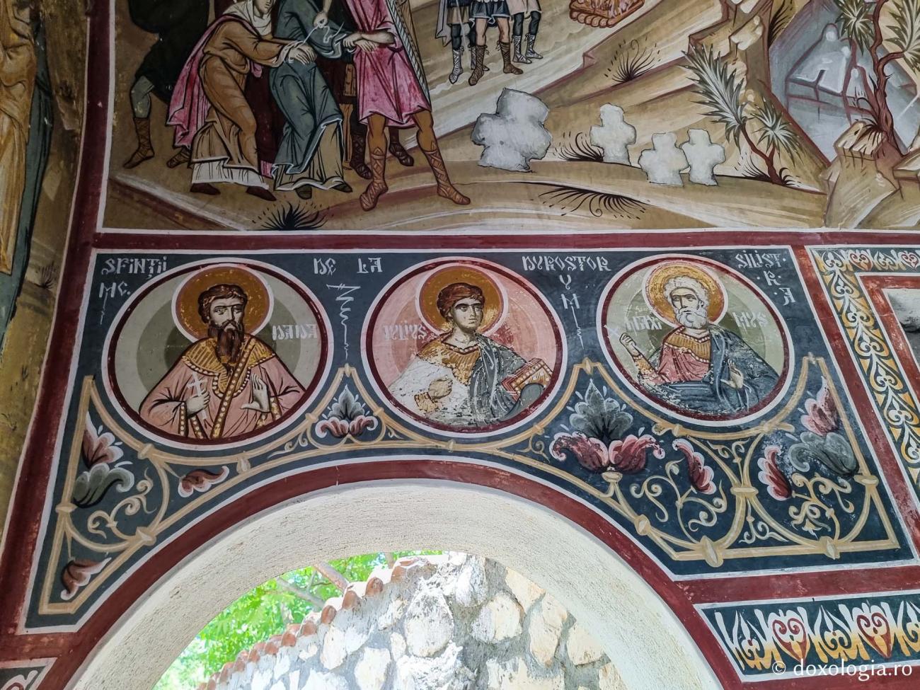 (Foto) Izvorul tămăduitor de la Mănăstirea Dervent | Doxologia