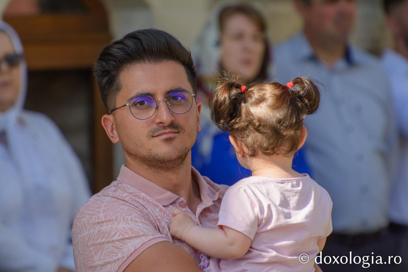 Biserica Mănăstirii Bârnova a primit haina cea nouă a sfințirii | Doxologia