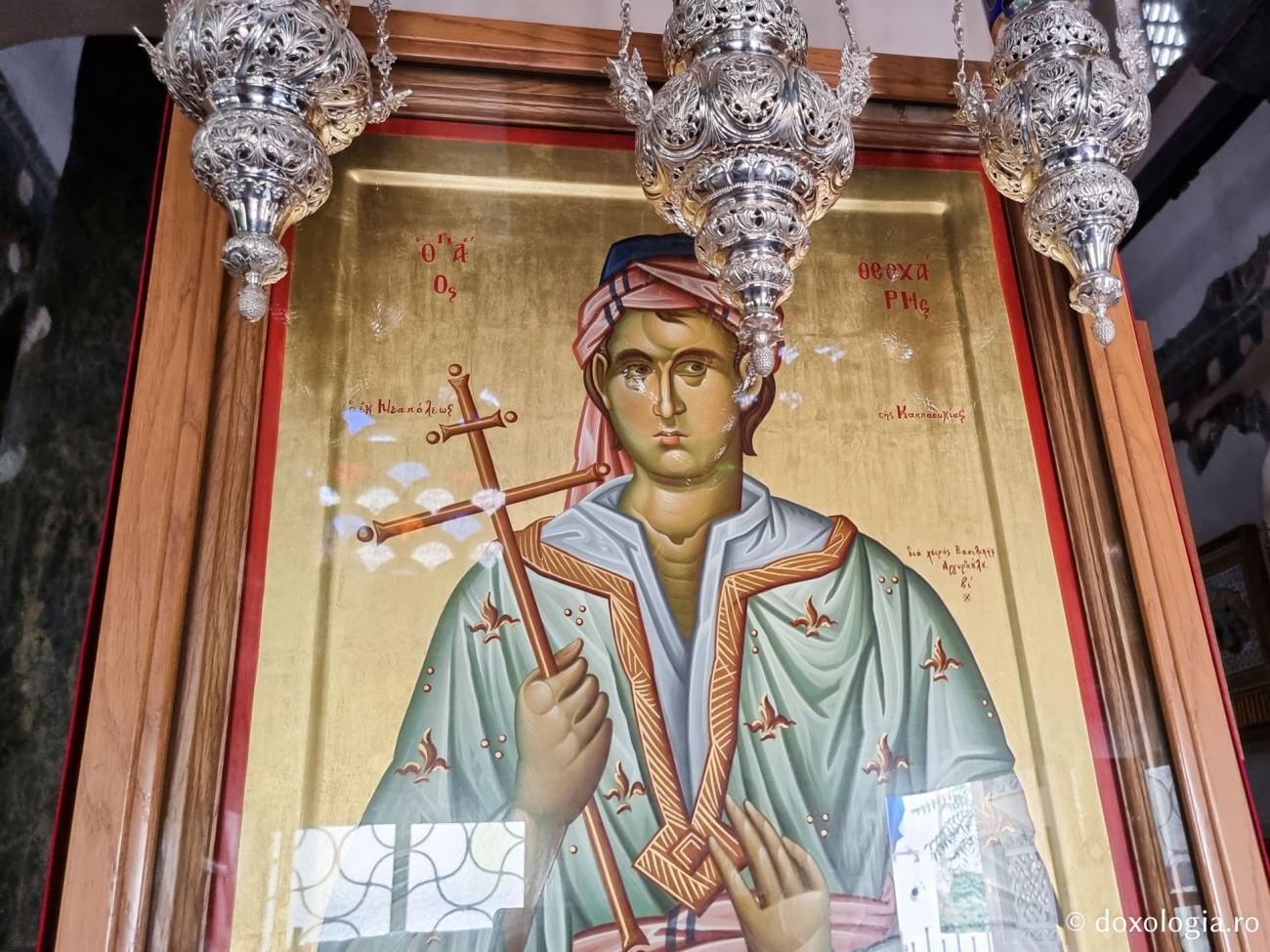 (Foto) Moaștele Sfântului Mucenic Teoharie | Doxologia