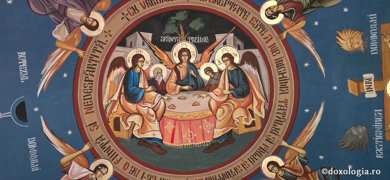 (Foto) Mănăstirea „Înălțarea Sfintei Cruci” Sădinca | Doxologia