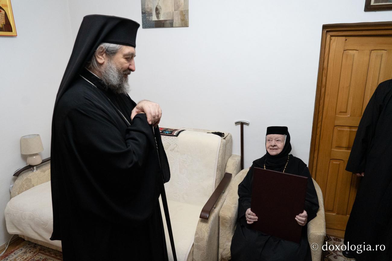 (Foto) Încă o filă în istoria monahismului botoșănean: Monahia Fevronia ...
