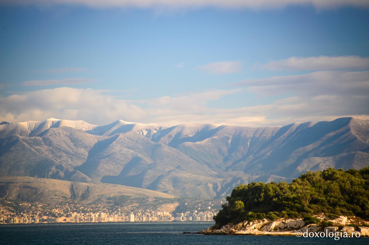 (Foto) Insula Corfu, casa Sfântului Spiridon | Doxologia