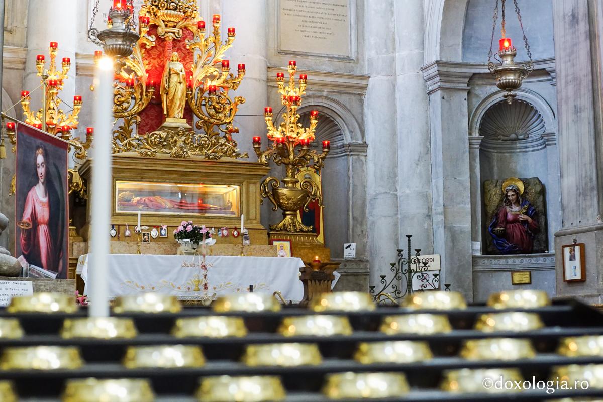 (Foto) Sfânta Muceniță Lucia din Siracuza – Biserica San Geremia din ...